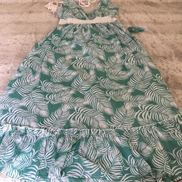 True Destinations | Dresses | Tropical Green Palm Leaves Halter Dress S ...